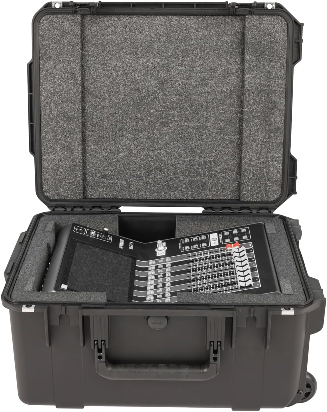 Amazon.com: SKB 3i201510DM3 iSeries Case Waterproof Yamaha DM3 or DM3-D ...