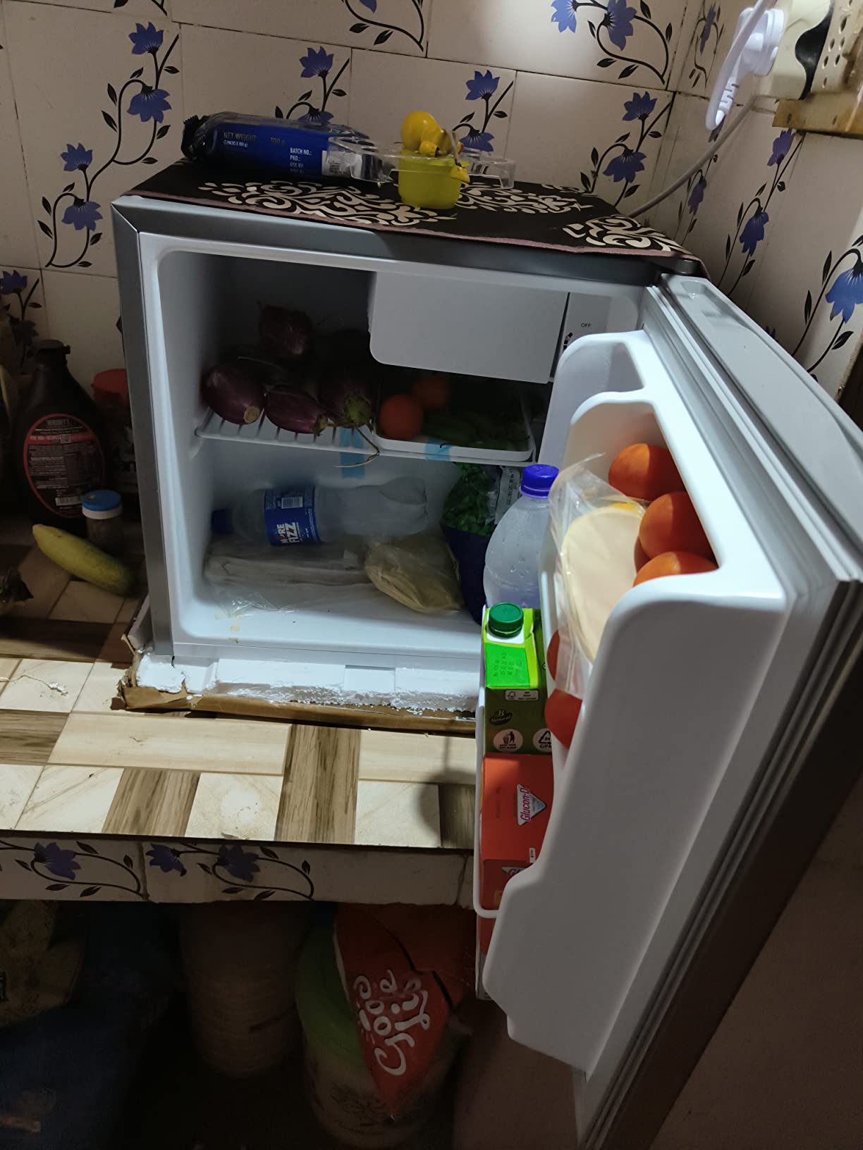 Midea 45 L 2 Star Direct Cool Single Door Mini Refrigerator(MDRD86FGE31 ...