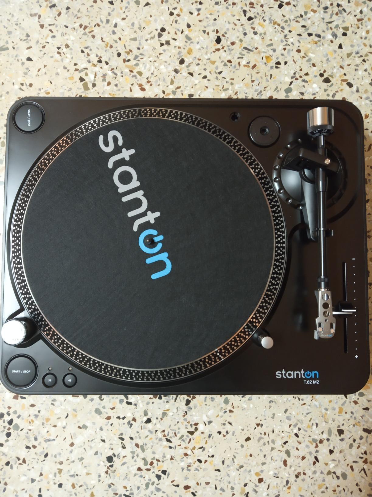 Stanton Stanton T.62 Direct-Drive Straight-Arm Turntable w/300 ...
