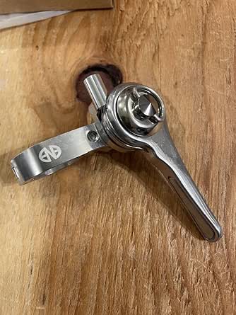 Amazon.co.jp: DIA COMPE ENE THUMB SHIFTER 右のみ 11速対応 ダイアコンペ フリクション サム ...