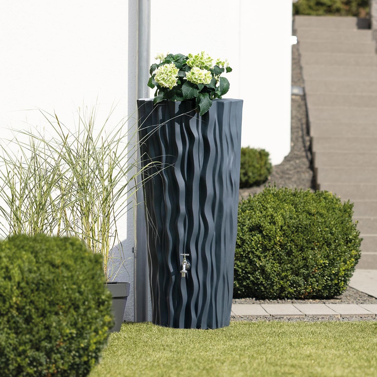 CHARLES BENTLEY 160L, Garden, Plastic Water Butt, With Chrome Tap With ...