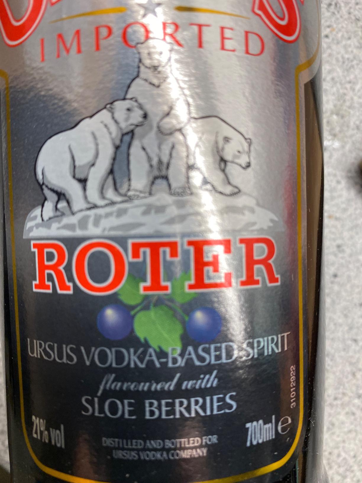 Ursus Roter Sloe Berry Vodka, 70 cl : Amazon.co.uk: Grocery