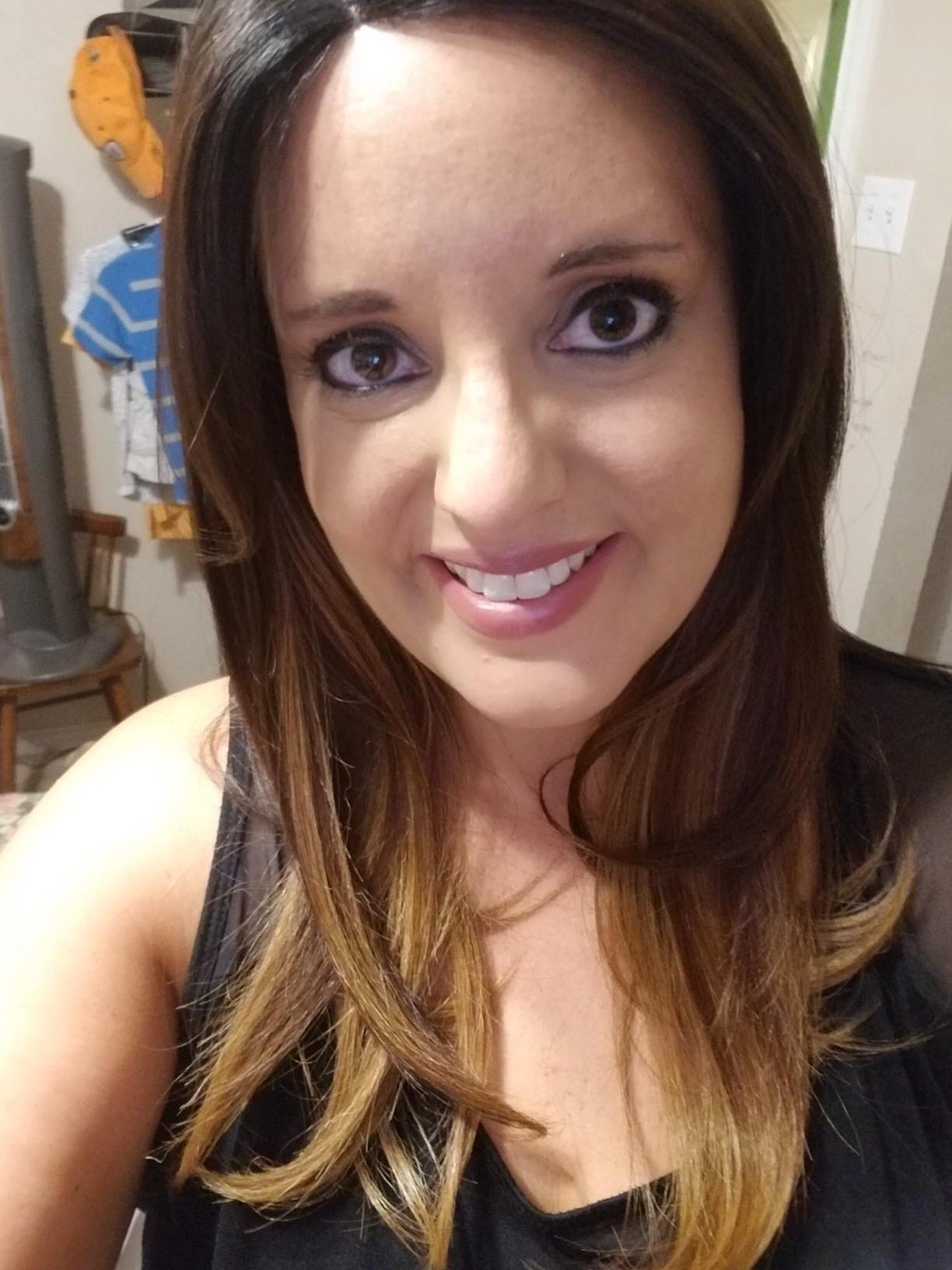 Amazon.com : FreeTress Equal FUTURA Hair Wide Lace Front Wig - NELLY ...