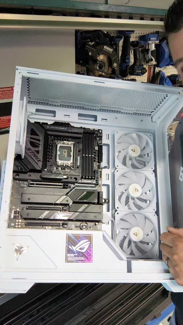 Watch HONEST REVIEW of the Antec C3 ARGB Mid Tower Case on Amazon Live