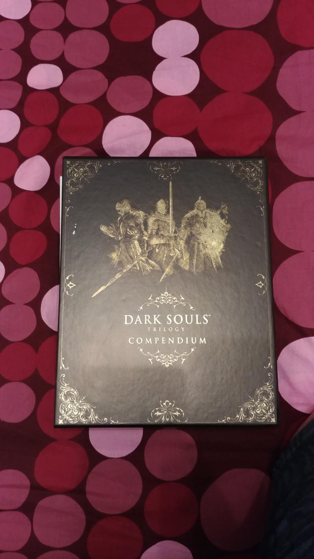 Dark Souls Trilogy Compendium : Future Press: Amazon.es: Libros
