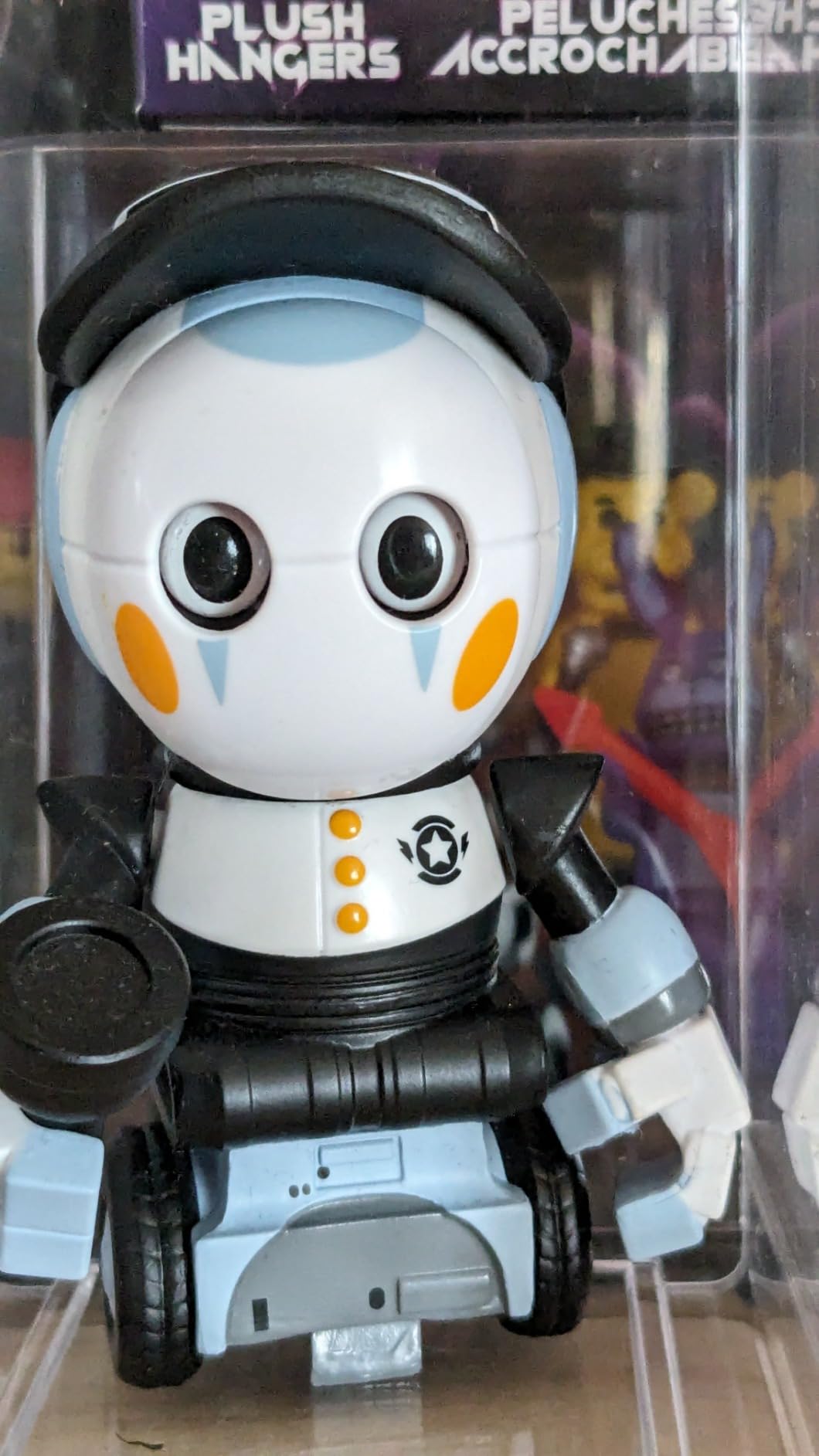 Amazon | FNAF Five Nights at Freddys Snap: Security Staff Bot セキュリティ ...