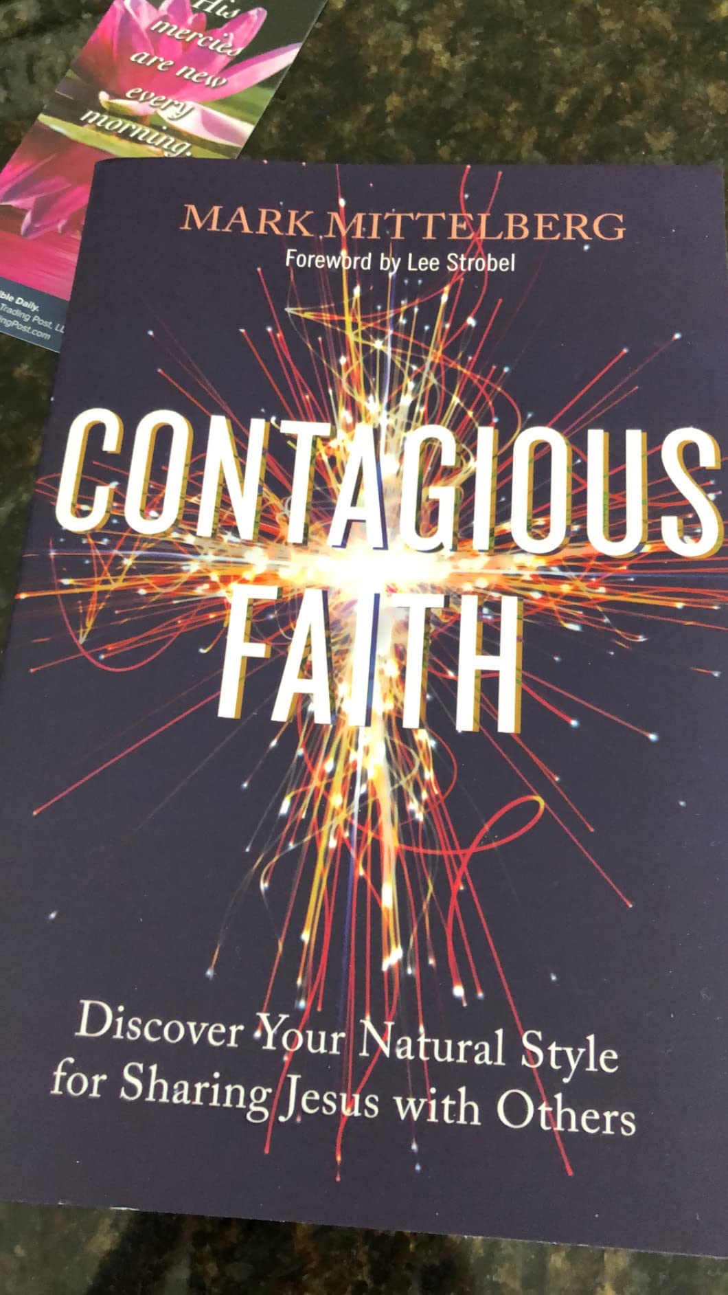 Amazon.com: Contagious Faith: Discover Your Natural Style for Sharing ...
