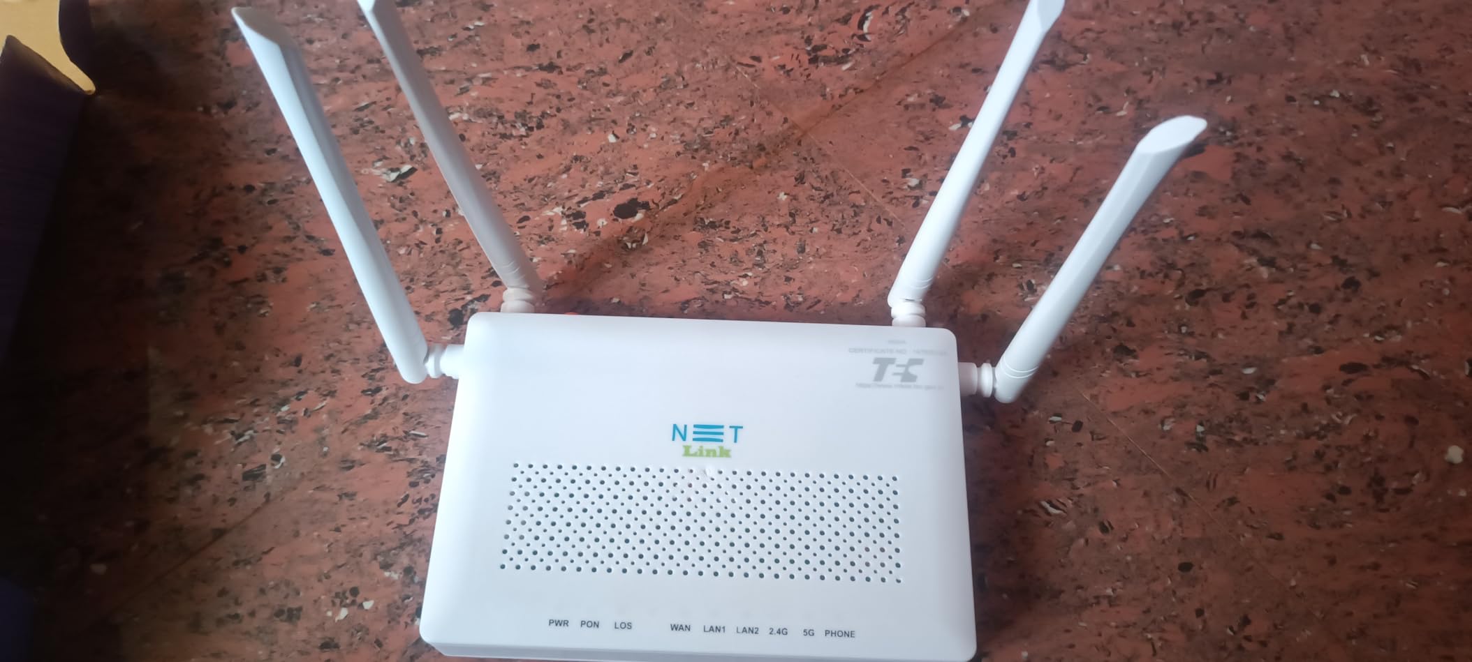 Netlink GPON ONT (2GE+1POTS+ AC WiFi) (HG3221D) 5GHz Dual Band Wi-Fi 5 ...