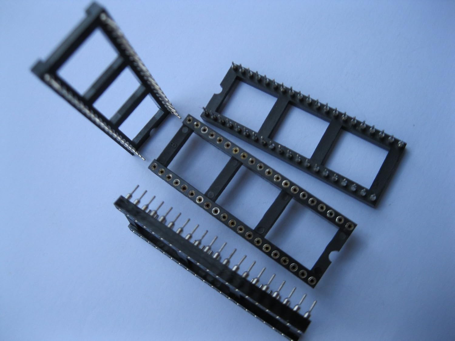 Amazon.com: 72 Pcs 2.54mm Pitch IC Socket Adapter Round 40 Pin headers ...