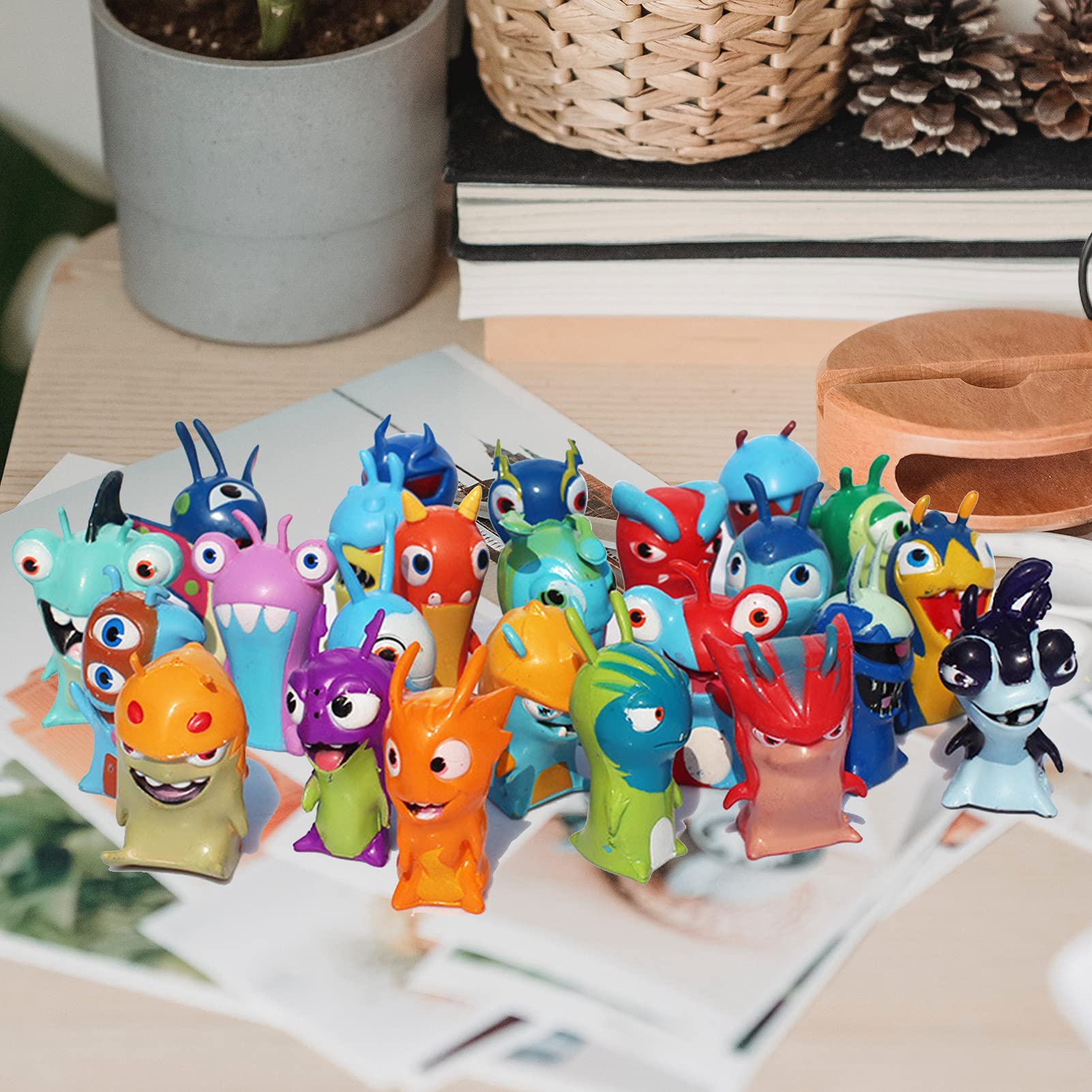 Buy JiYanTang 24pcs/Set Slugterra Action Figures Toy,5cm Mini Slugterra ...