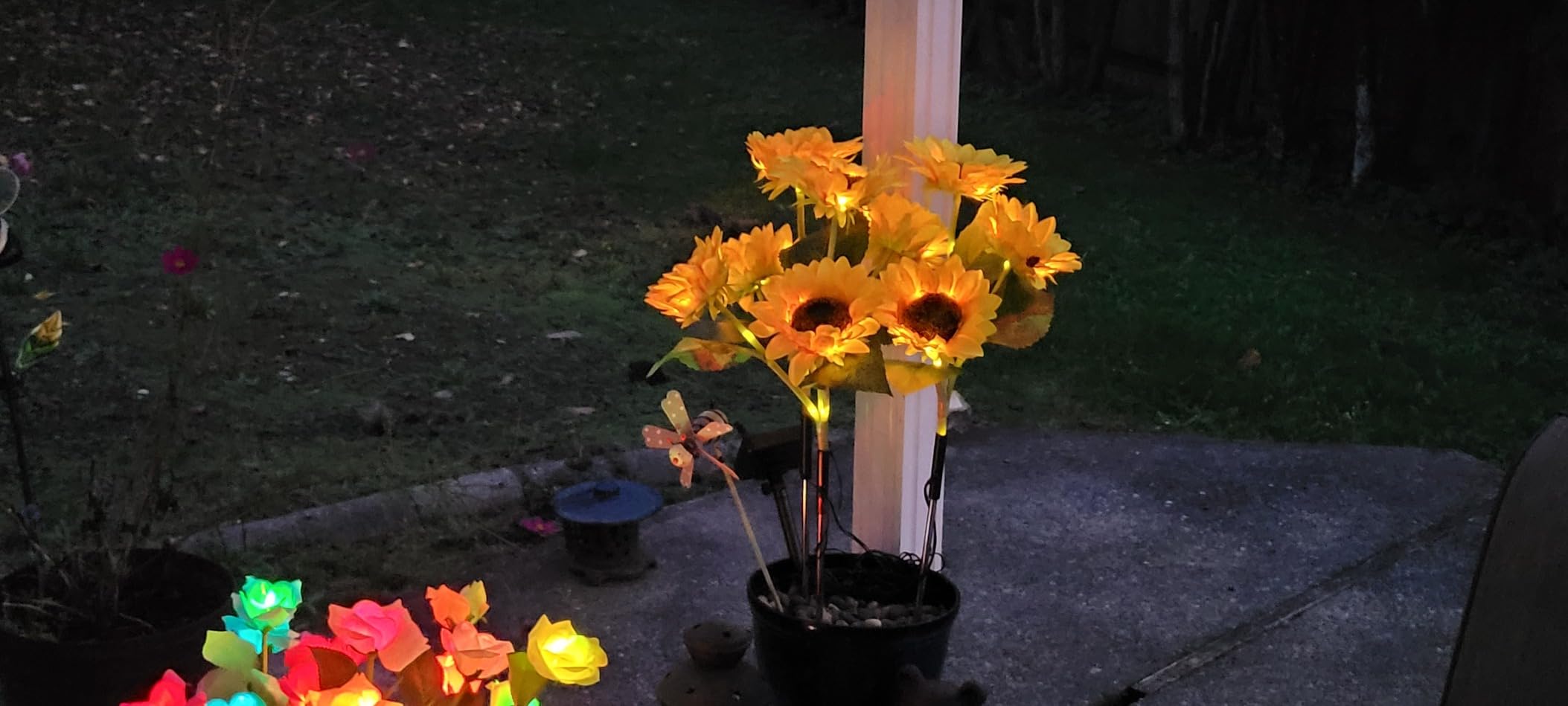 Homeleo Upgraded 9-Flower Solar Sunflower Lights for Yard Decor ...