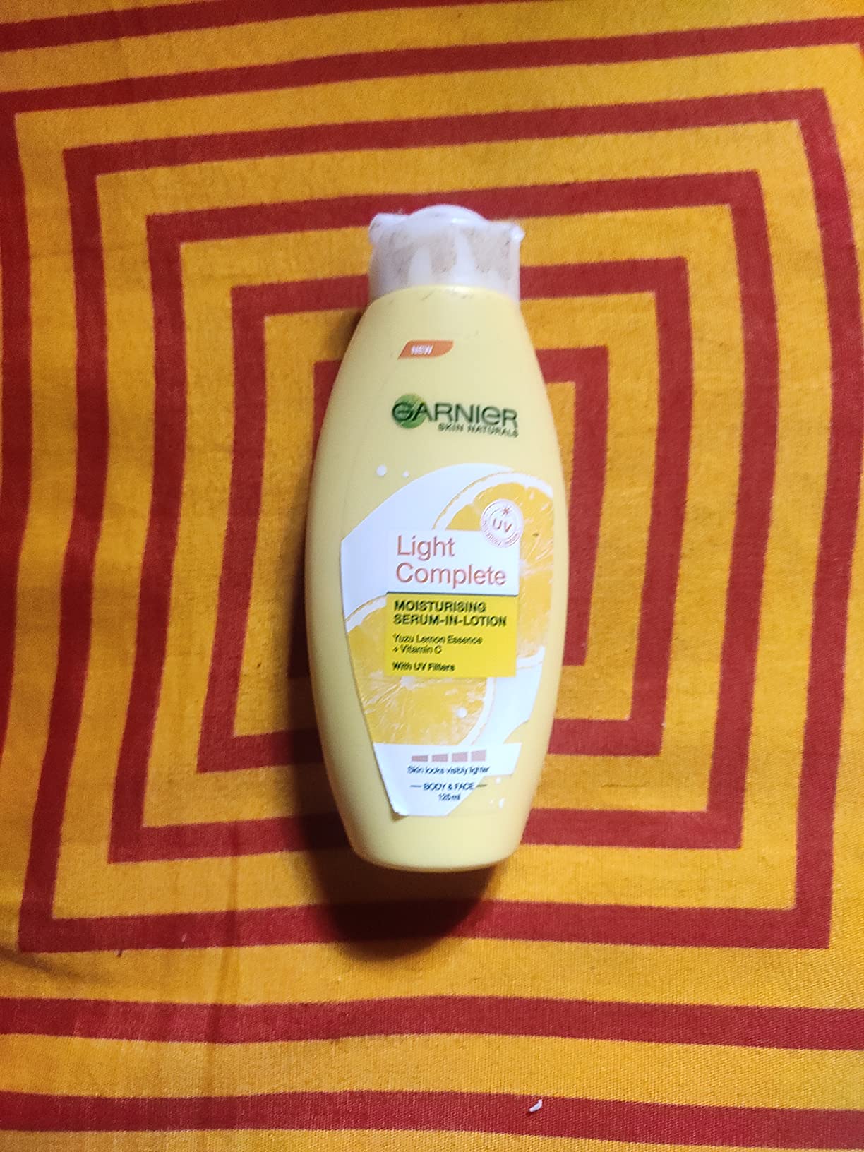 Garnier Skin Naturals Light Lotion Moisturiser for Combination Skin ...