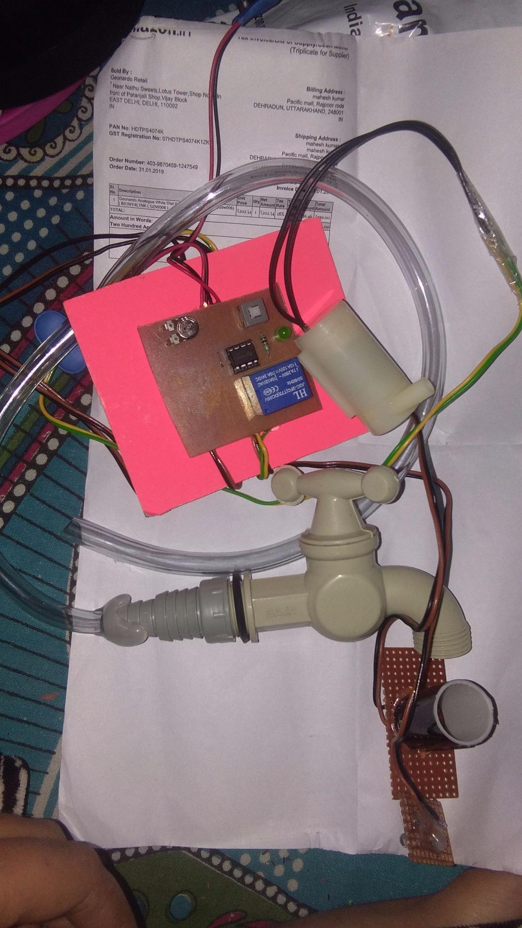 SRROBOTICS Kid Automatic Water Tap System | Model For School Students ...