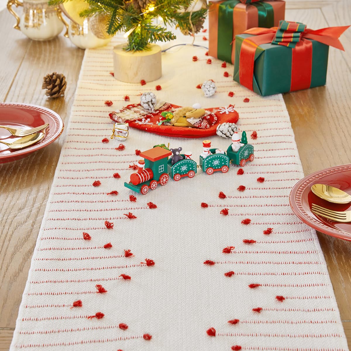 Amazon.com: Wracra Christmas Table Runner, Natural Cotton Woven Macrame ...