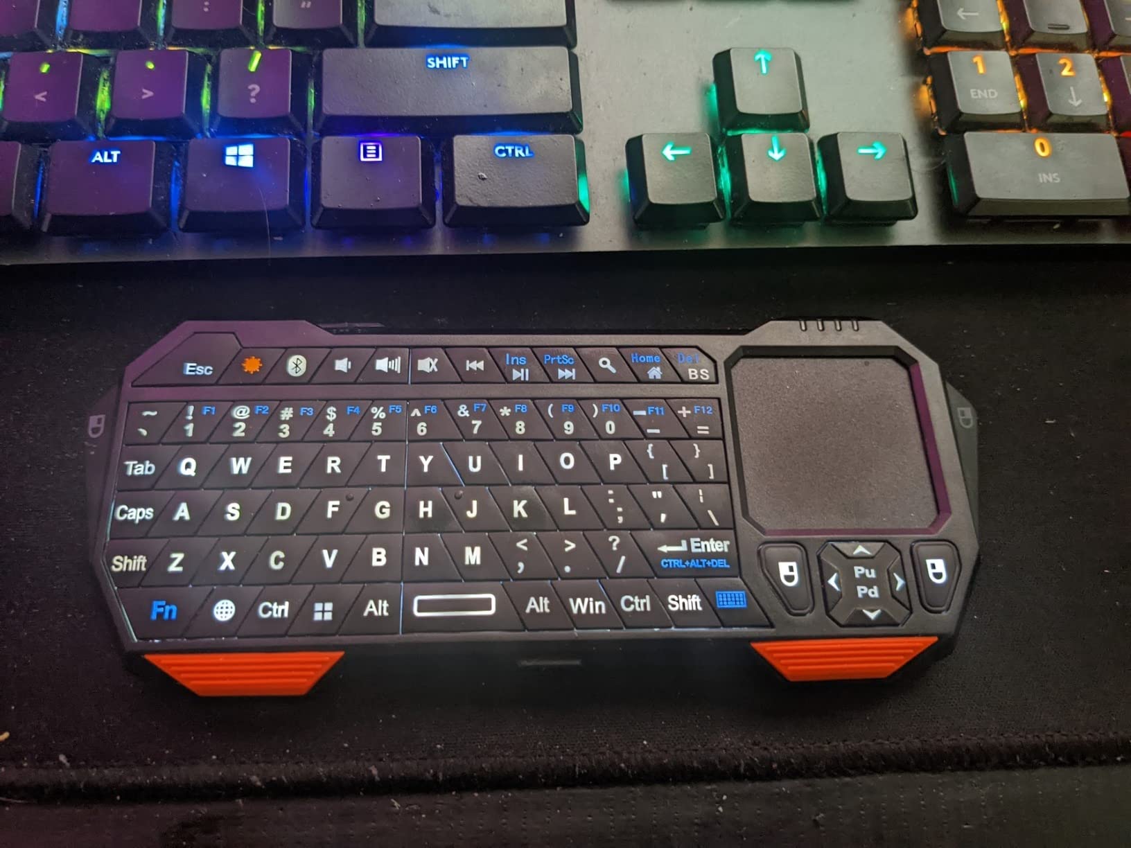 Fosmon Mini Bluetooth Keyboard (QWERTY Keypad), Wireless Portable with ...