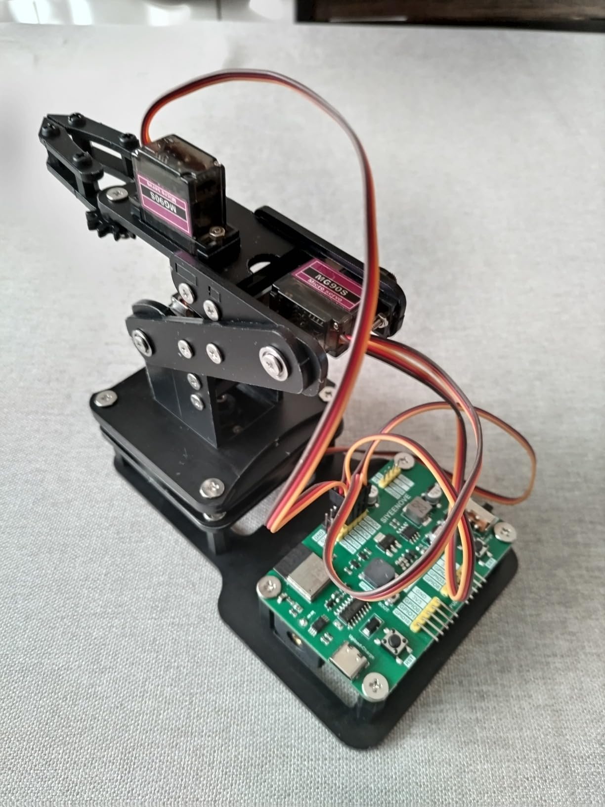 Amazon | SIYEENOVEロボットアームキットfor Arduino ESP32-C3用Robot Arm ジョイスティックとウェブアプリコントロール 組み立てアームロボット12歳 ...