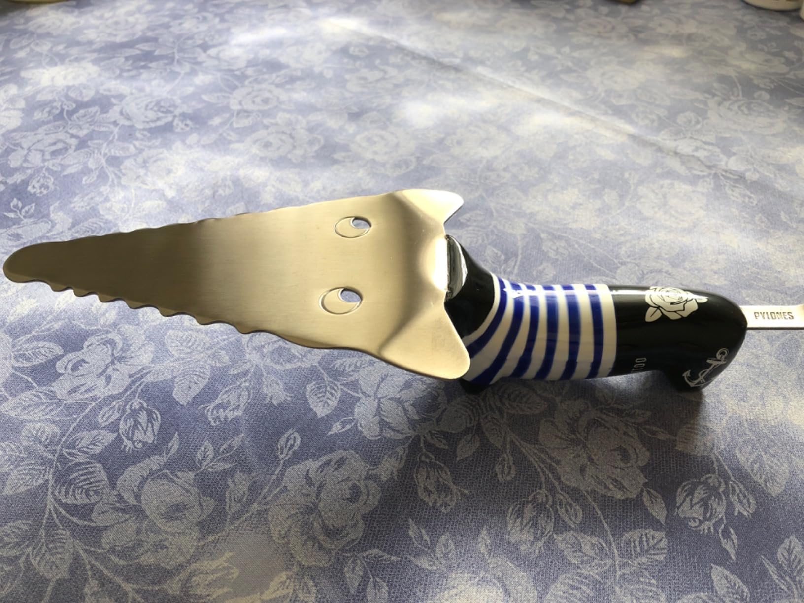 Pylônes, Tortenheber Filou Tatoo : Amazon.de: Küche, Haushalt & Wohnen