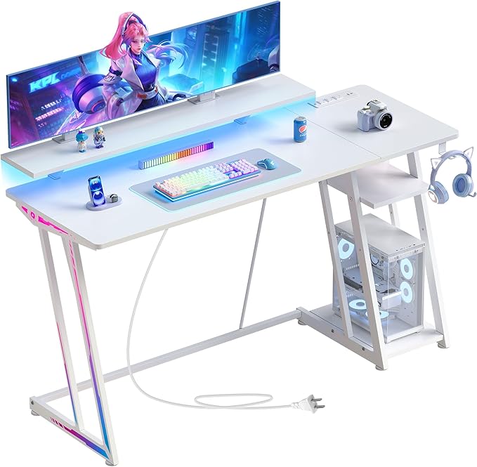 Amazon.com: YeTom 47-inch Gaming Desk with LED Lights & Power Outlets ...