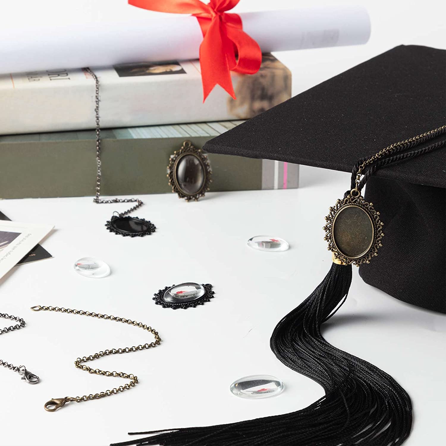 Snapklik.com : 4 Pcs Graduation Cap Photo Charm Personalized ...
