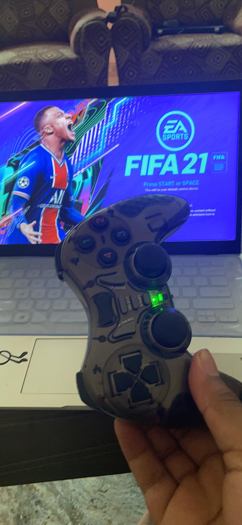 TCOS TECH 6 in 1 2.4G Wireless Game Controller Gamepad Gaming Joystick ...