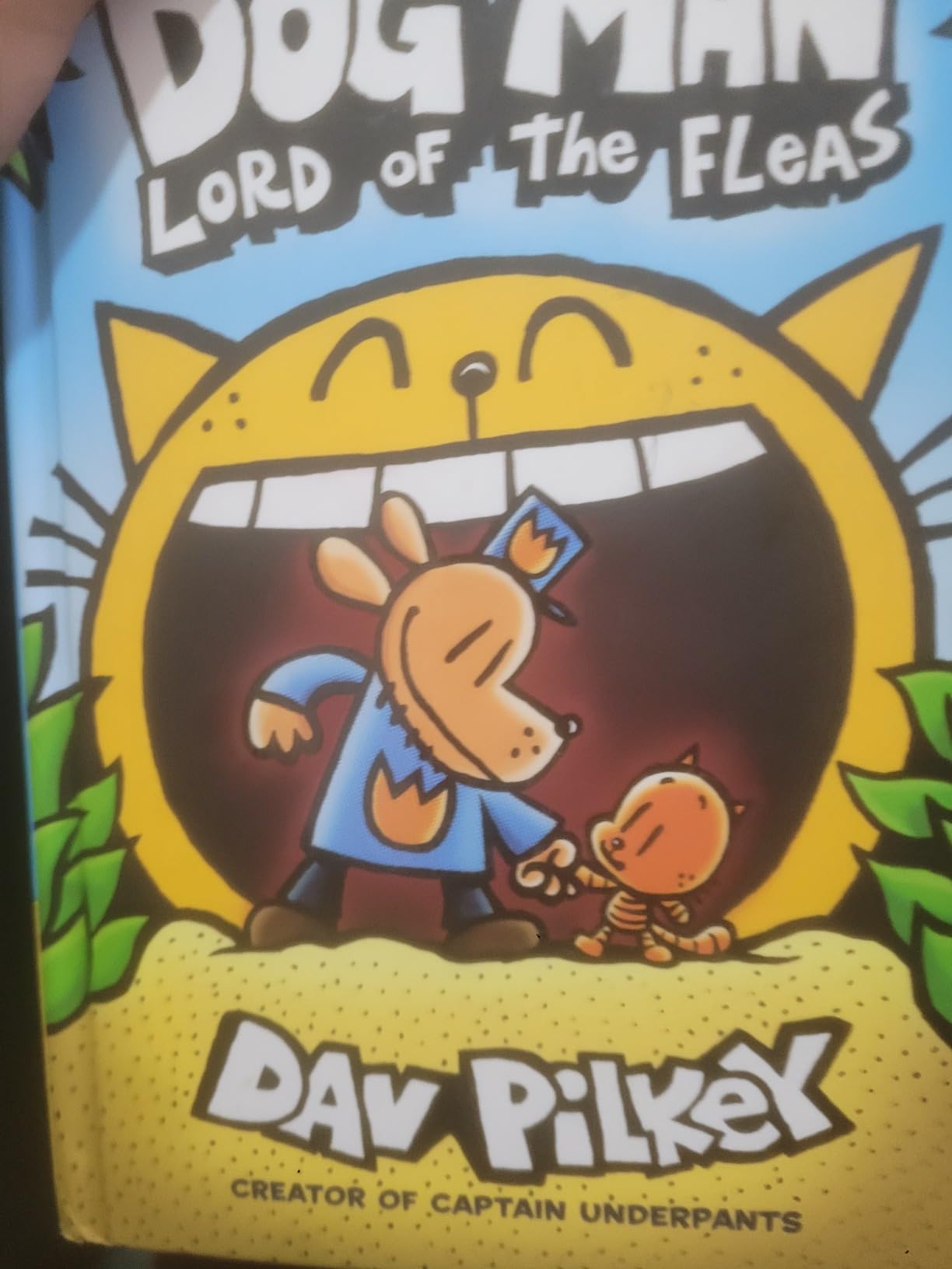 Dog Man: Lord of the Fleas: From the Creator of Captain Underpants (Dog ...
