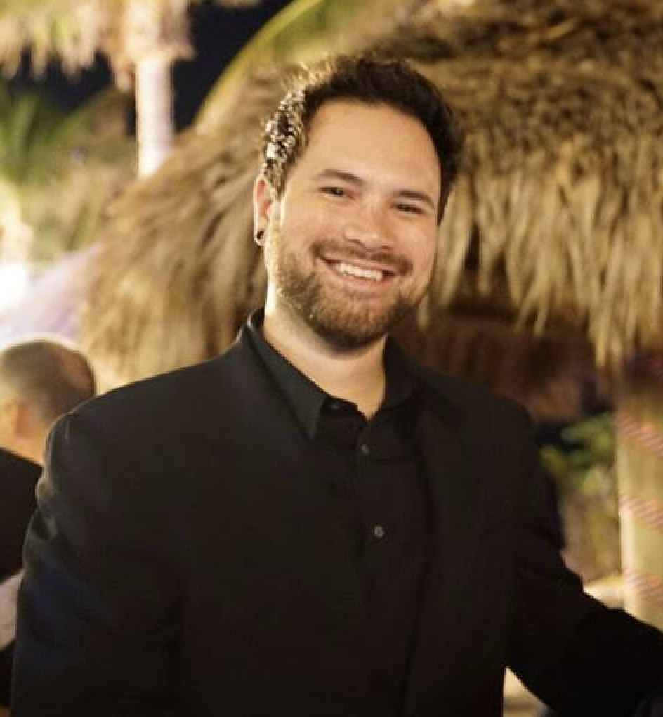 Amazon.com: Dan Green: books, biography, latest update