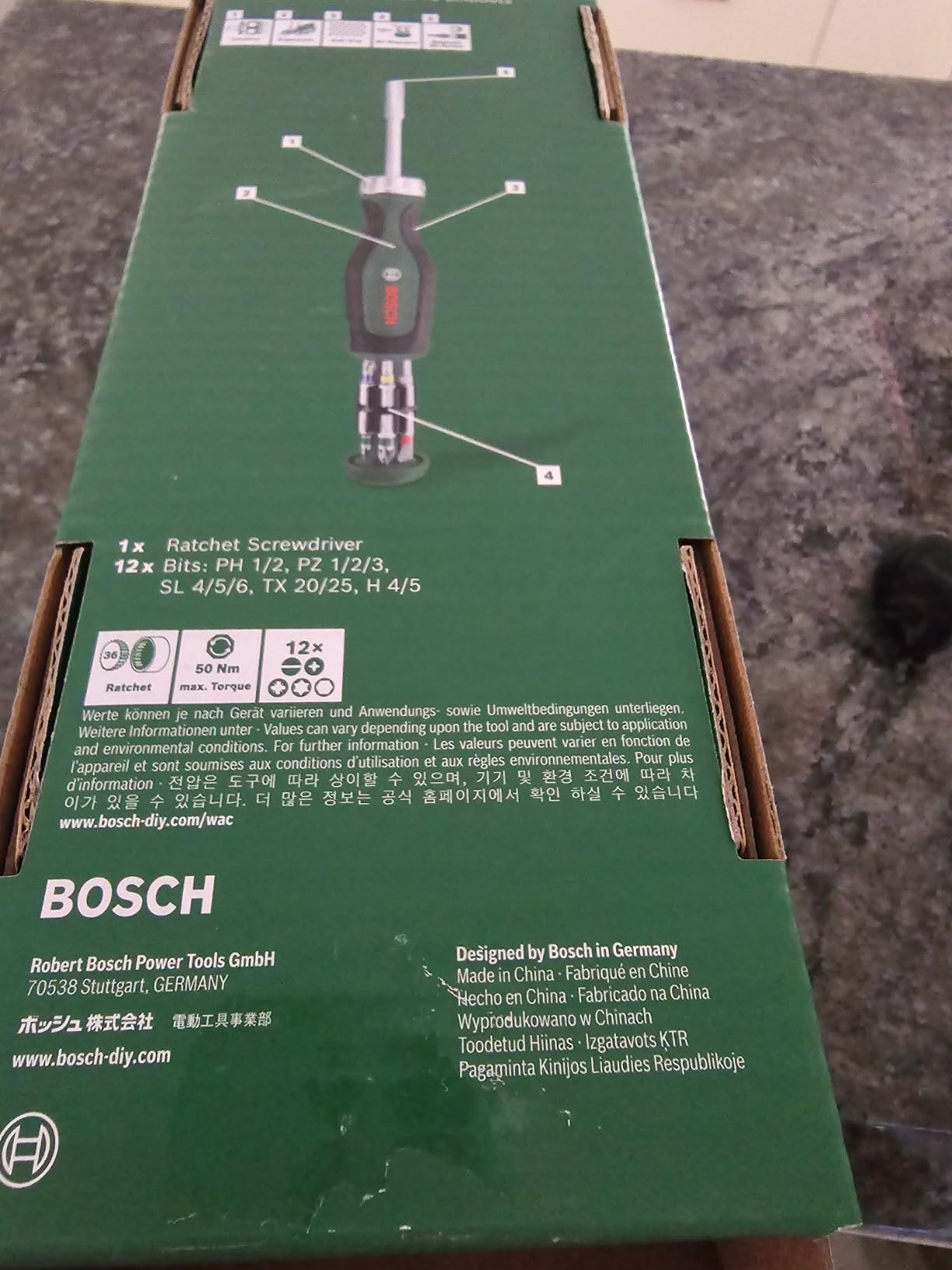 Bosch Rachet Screwdriver with 12 Bits (High-Torque Ratchet Screwdriver ...
