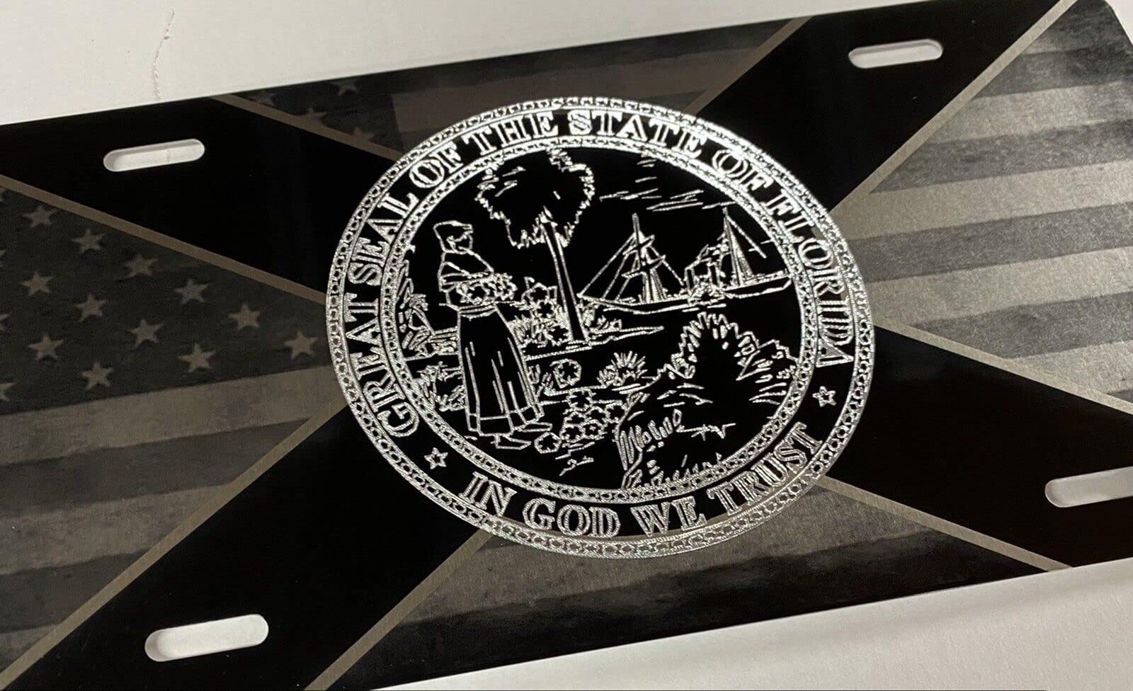 Amazon.com: Laser US Flag & Diamond Etched Florida FL State Car Tag ...