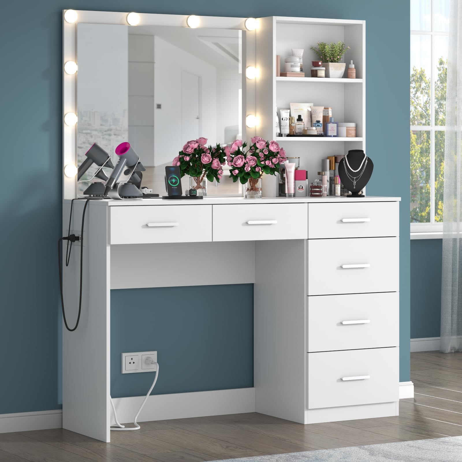 Amazon.com: VoirStar Vanity Desk with Hollywood Mirror & LED Back Light ...