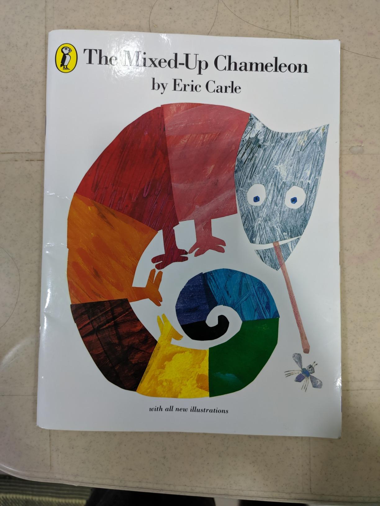 Mixed-Up Chameleon : Carle, Eric: Amazon.in: Books
