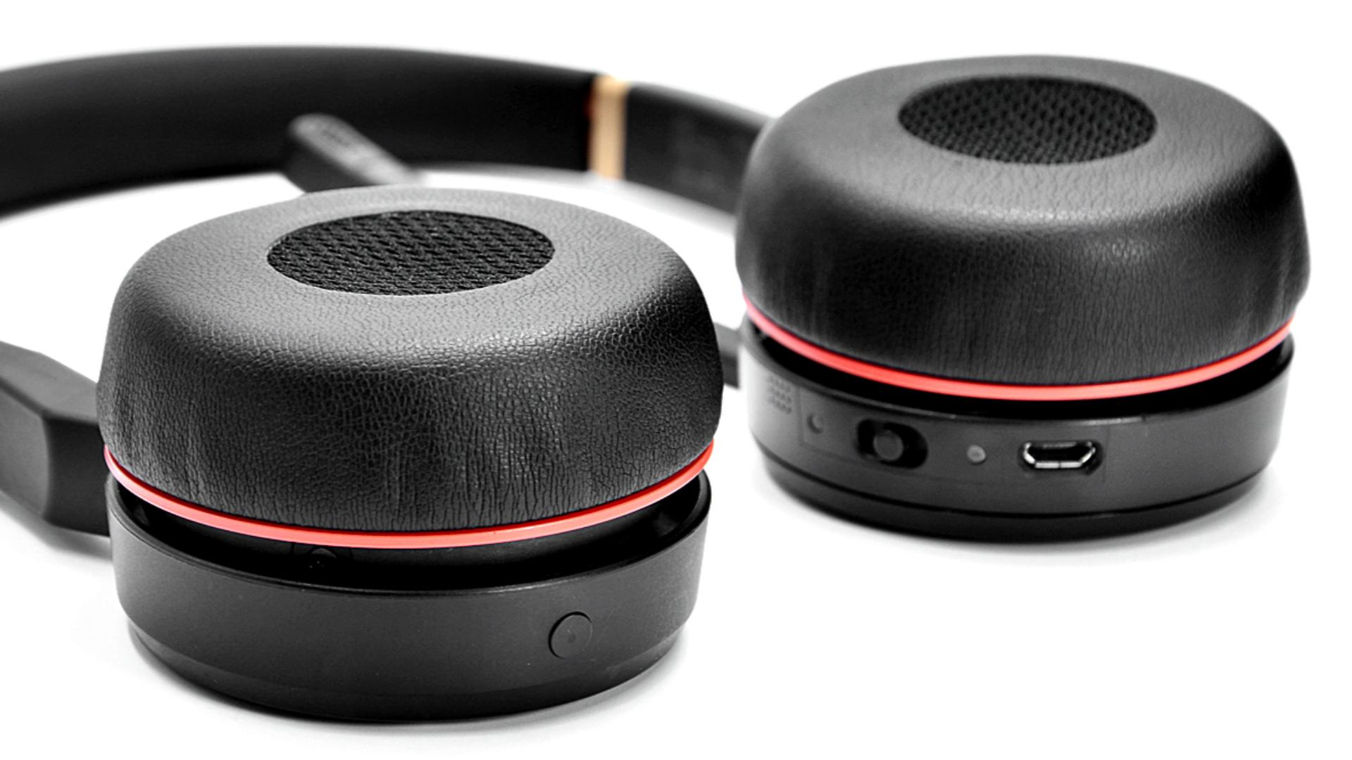 Watch Ear Cushion installation for Jabra evolve 75 75 headphones on ...