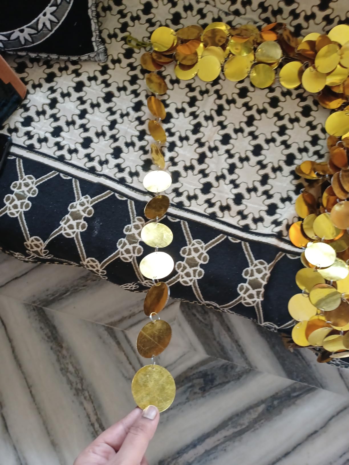 TIPTOP DECORATION Premium Shiny Round Sequins Hanging Ladi Line 5 feet ...