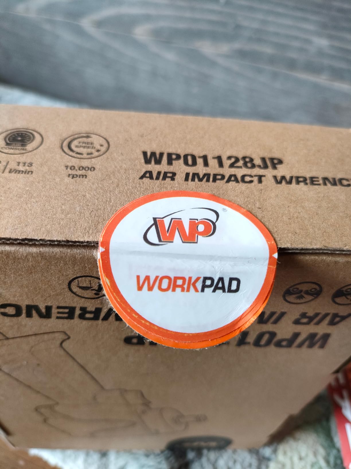 Amazon | WP WORKPAD エアーインパクトレンチ ショート 高トルク 680N.m 軽量 1.5kg シングルハンマー 1/2DR WP01128 | エアインパクトレンチ
