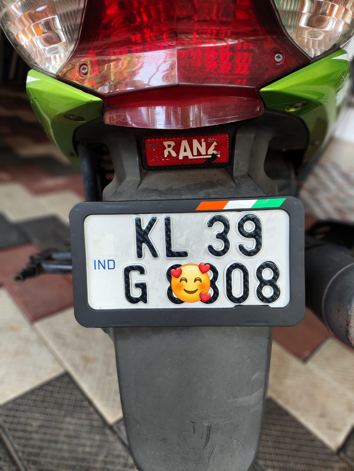 Qubiz Number Plates Frame,Holder, Protector - ABS Plastic Black HSRP ...