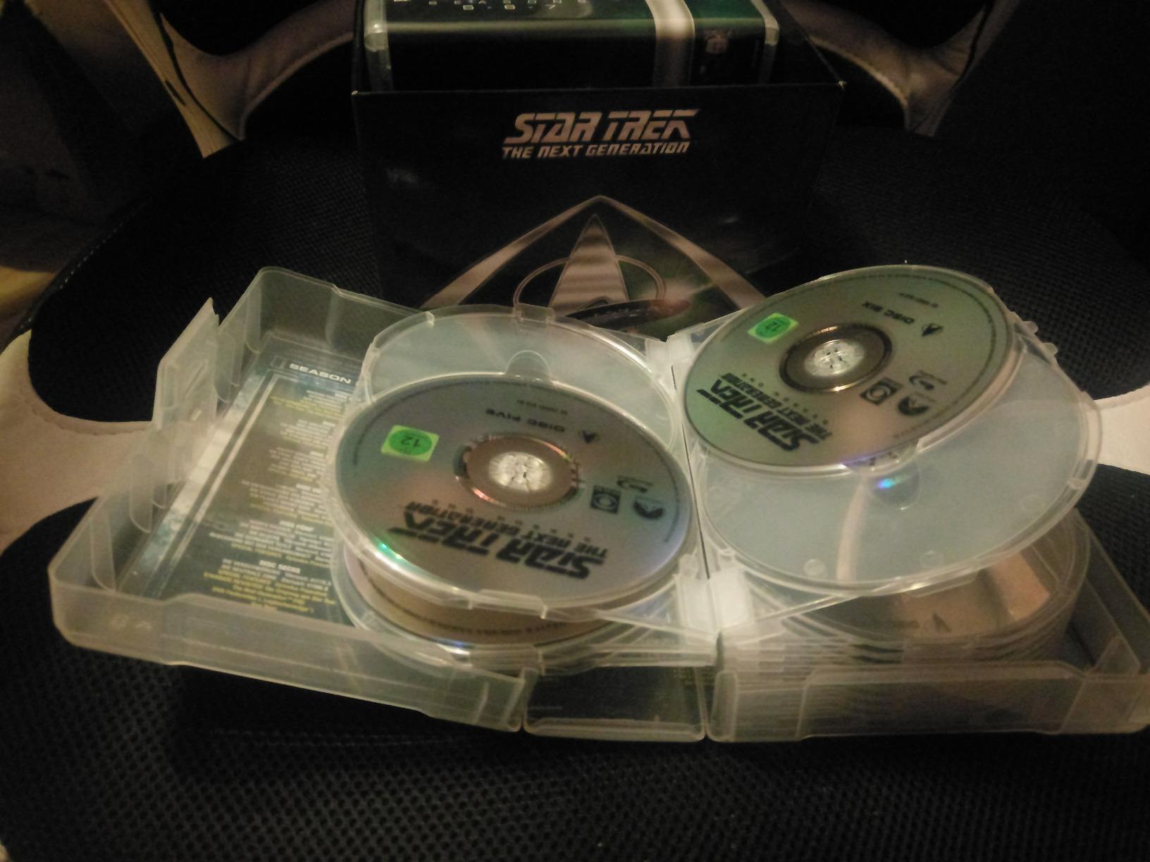 Star Trek: The Next Generation - Complete Series 1-7 [49 DVDs] [UK ...