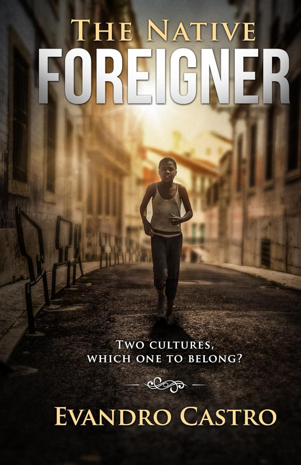 Amazon.com: The Native Foreigner: Two cultures, which one to belong?: 9781520310466: Castro ...