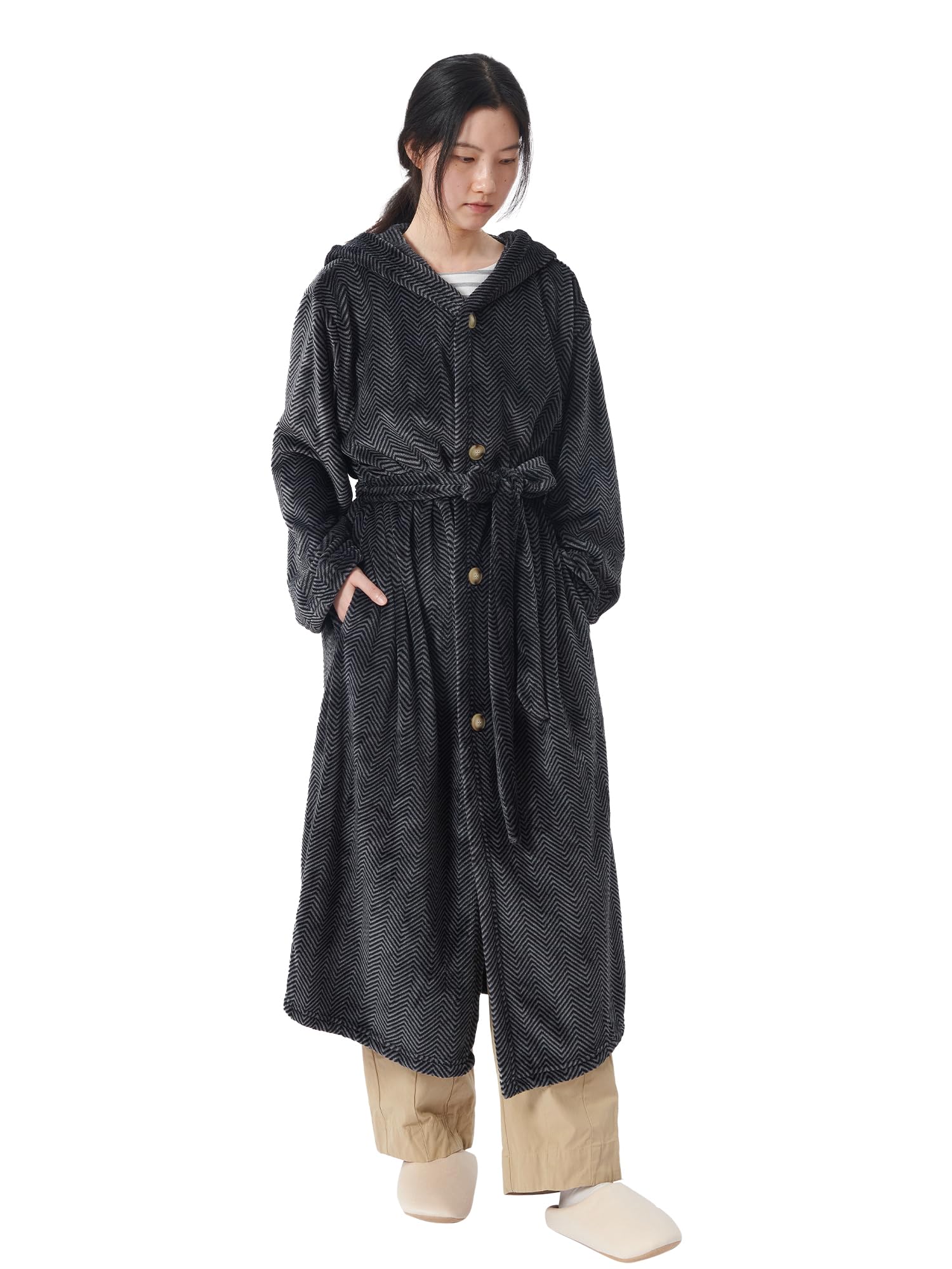 Amazon｜ATOKAZO 着る毛布 ルームウェア Sサイズ 男女兼用 あったか 着るブランケット 部屋着 パジャマ 腰ベルト・ポケット・フード付き ボタン付き フランネル なめらかな肌触り ...