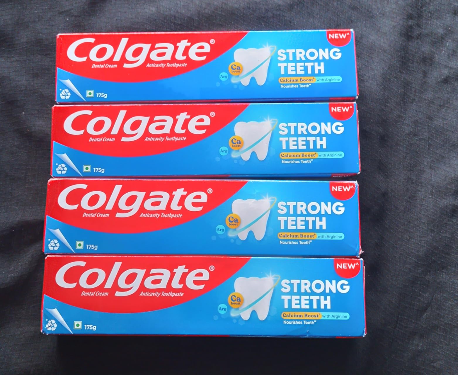 Buy Colgate Strong Teeth, 700g, India’s No: 1 Toothpaste Brand, Calcium ...