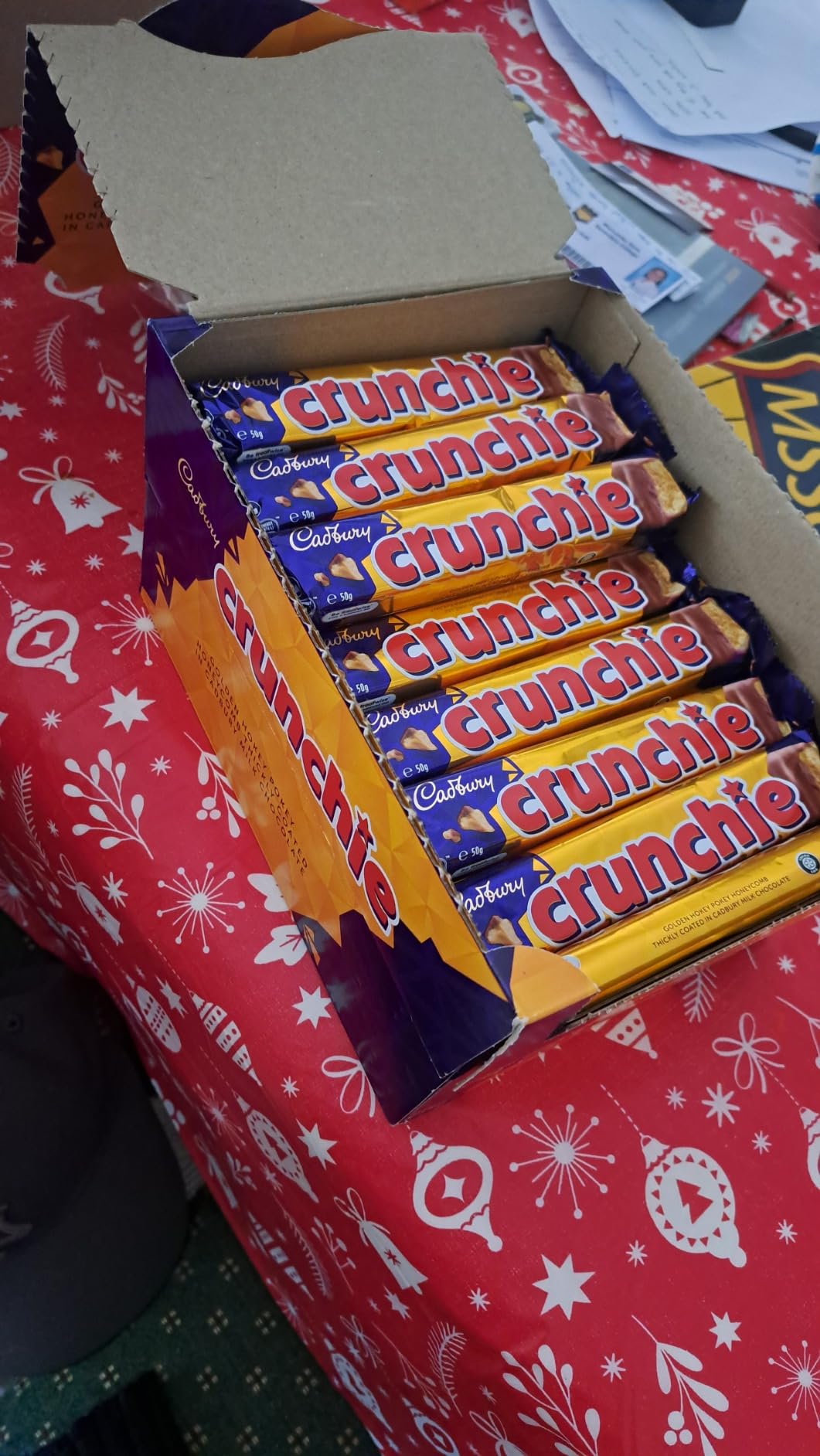 Cadbury Crunchie Chocolate Bars 50 g (Pack of 42) : Amazon.com.au: Grocery
