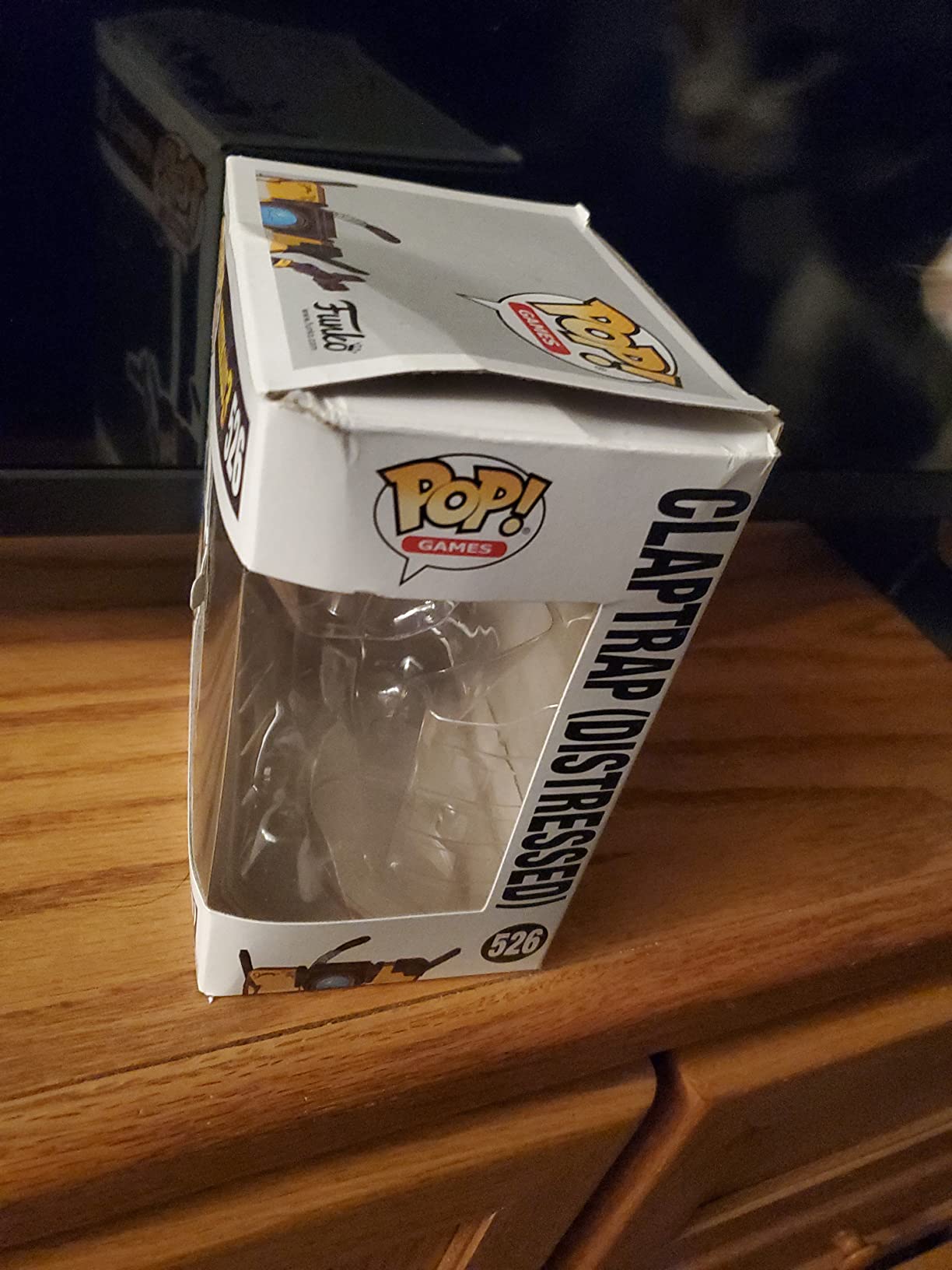 Amazon.com: Funko Pop! Games: Borderlands 3 - Claptrap : Funko: Toys ...