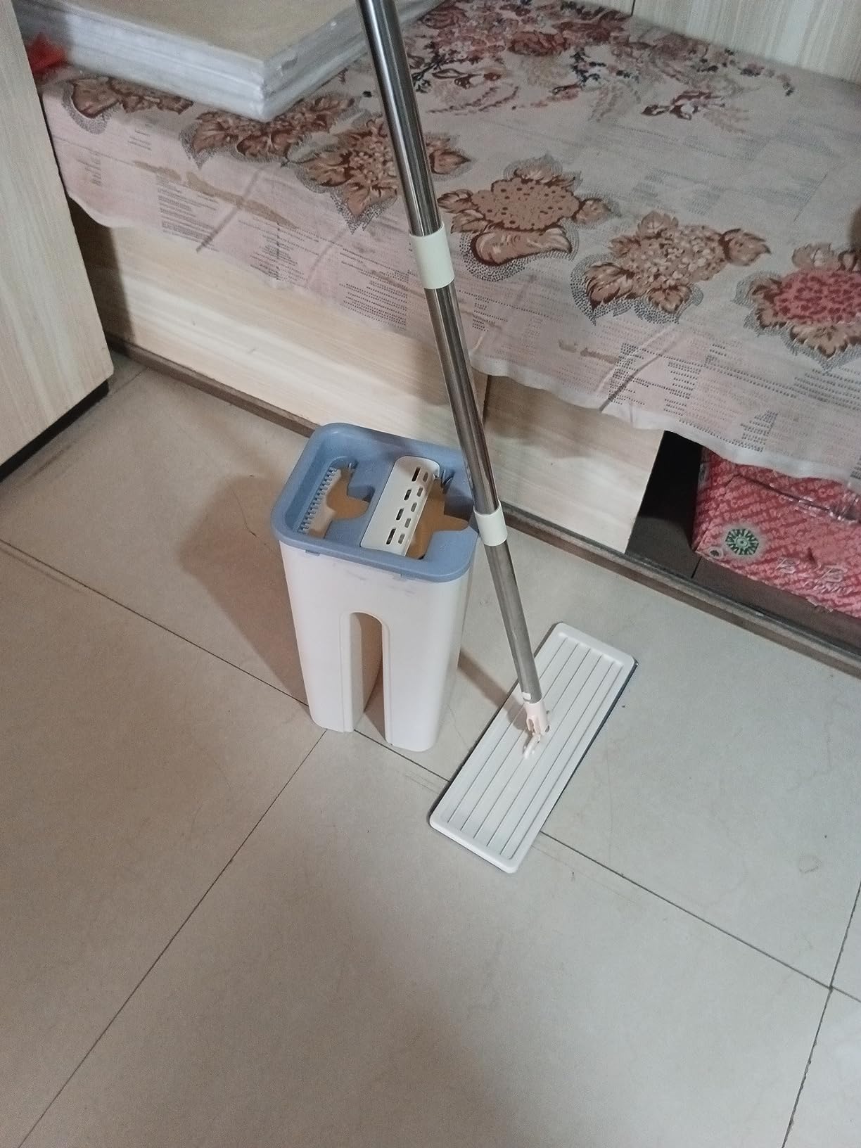 ZENSTORE Heavy Quality Floor Mop with Bucket, Flat Squeeze Mop Bucket ...