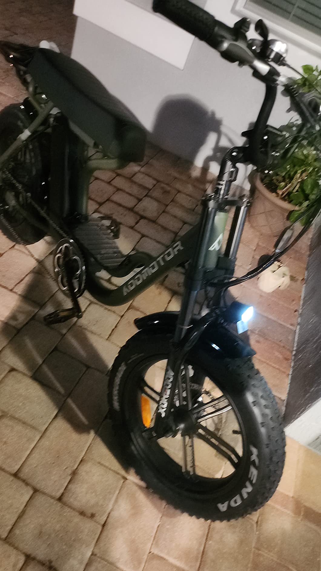 $111/mo - Finance ADDMOTOR Motan Ebike Moped-Style 20'' Fat Tire ...