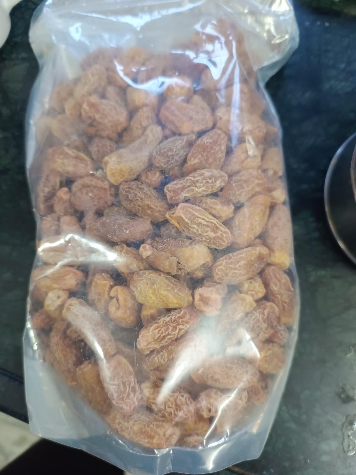 GO KITCHEN Dates Dry Yellow/Sukha Khajoor | Pila Chuara | Kharak Dry ...