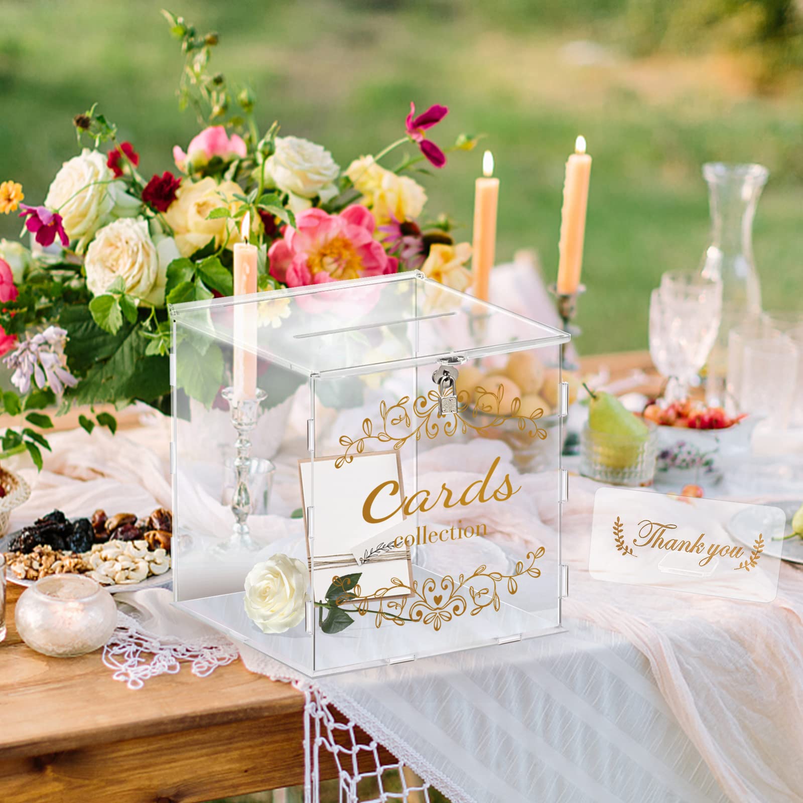Lockable wedding card box | Beachweddingtips.com