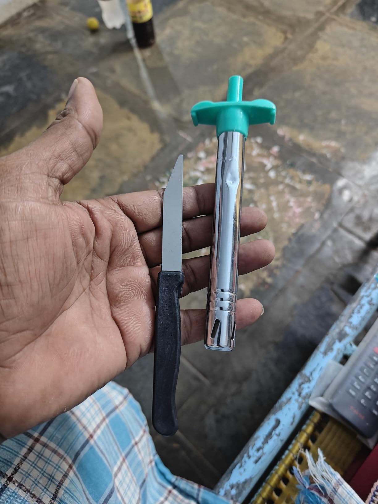 Stove Gas Steel Lighter Smart with free 1 knife : Amazon.in: Home & Kitchen