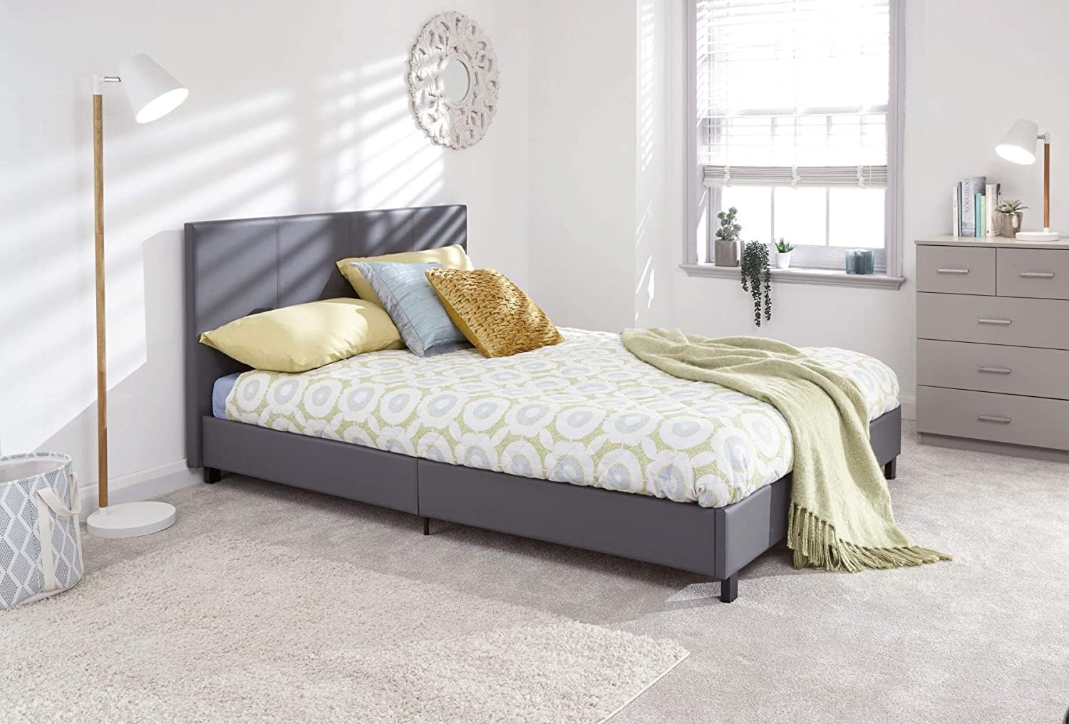Modernique Bilancio Grey Faux Leather Double 4ft6 Bed Frame, Sprund ...
