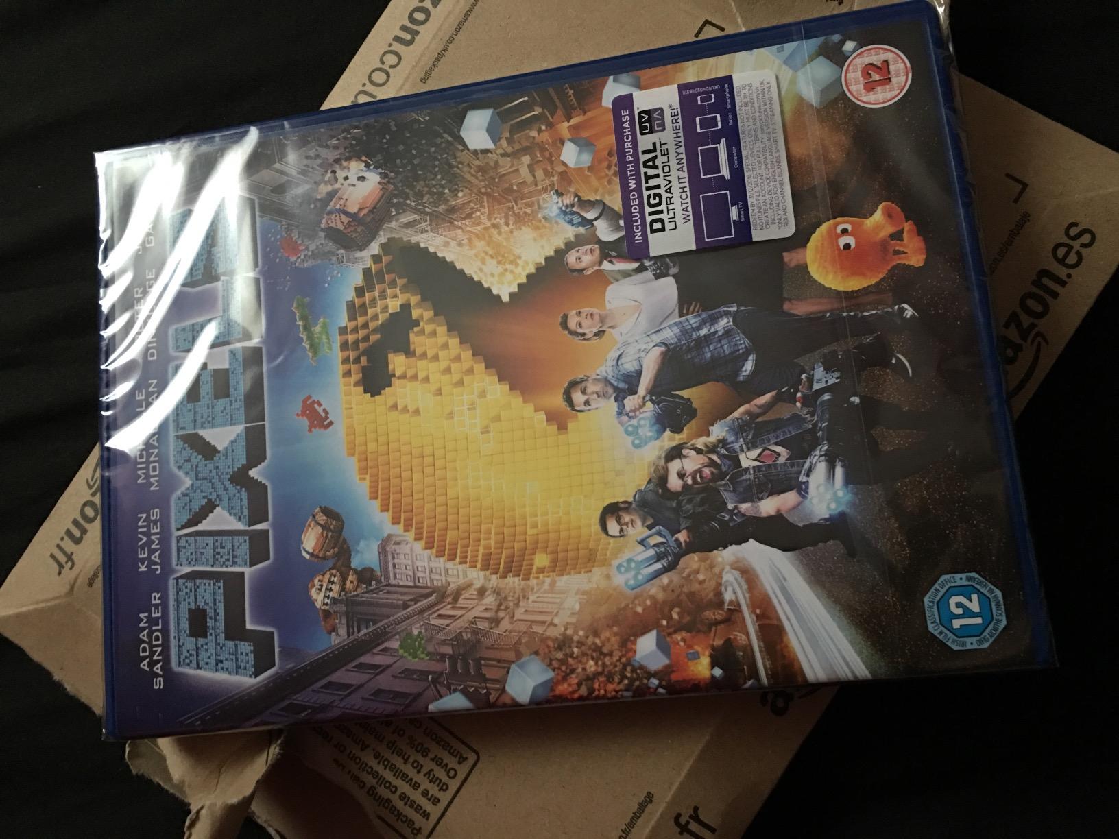Pixels [DVD]: Amazon.co.uk: Adam Sandler, Peter Dinklage, Josh Gad: DVD ...