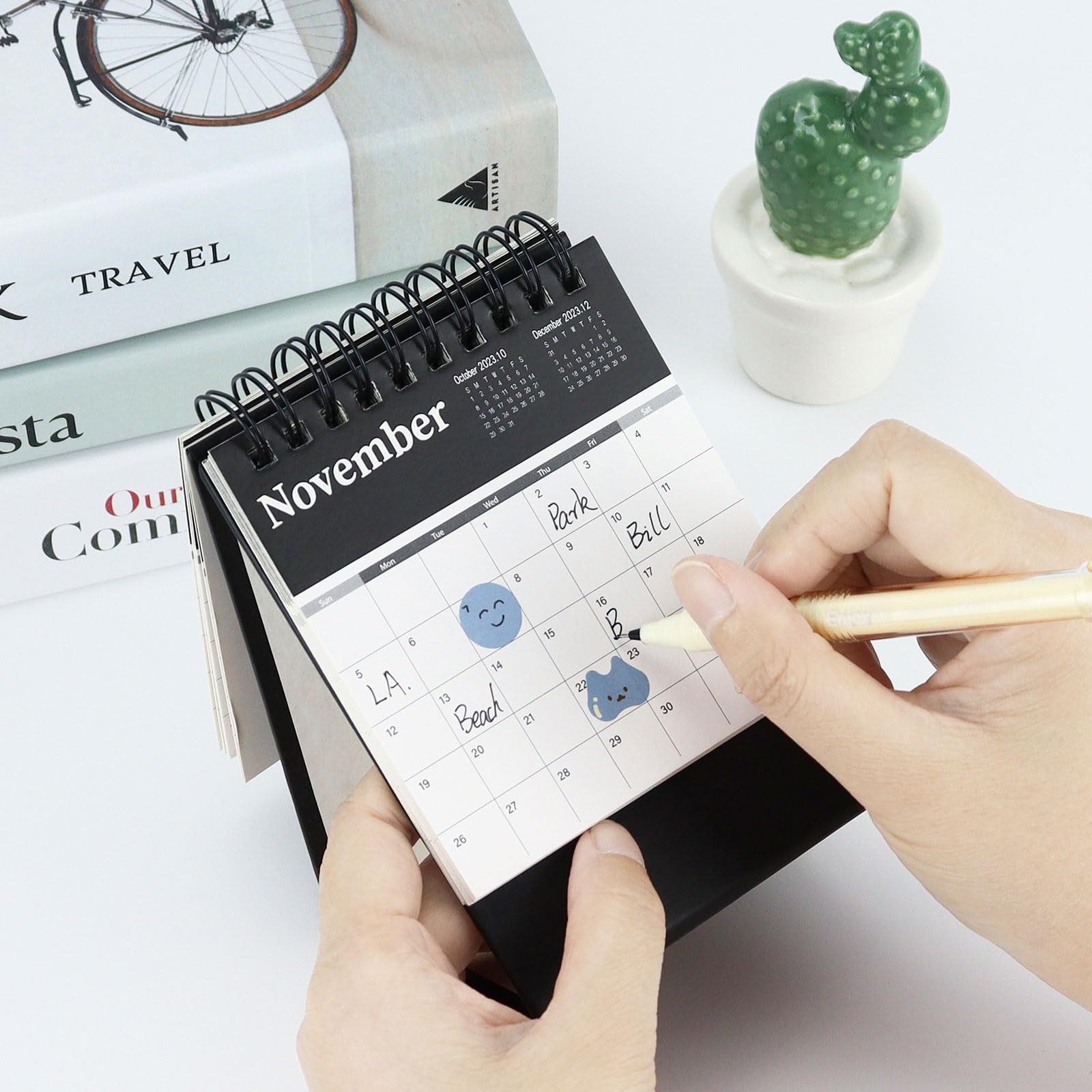 Snapklik.com : Small Desk Calendar From Jun 2023 - Dec 2024, Portable ...