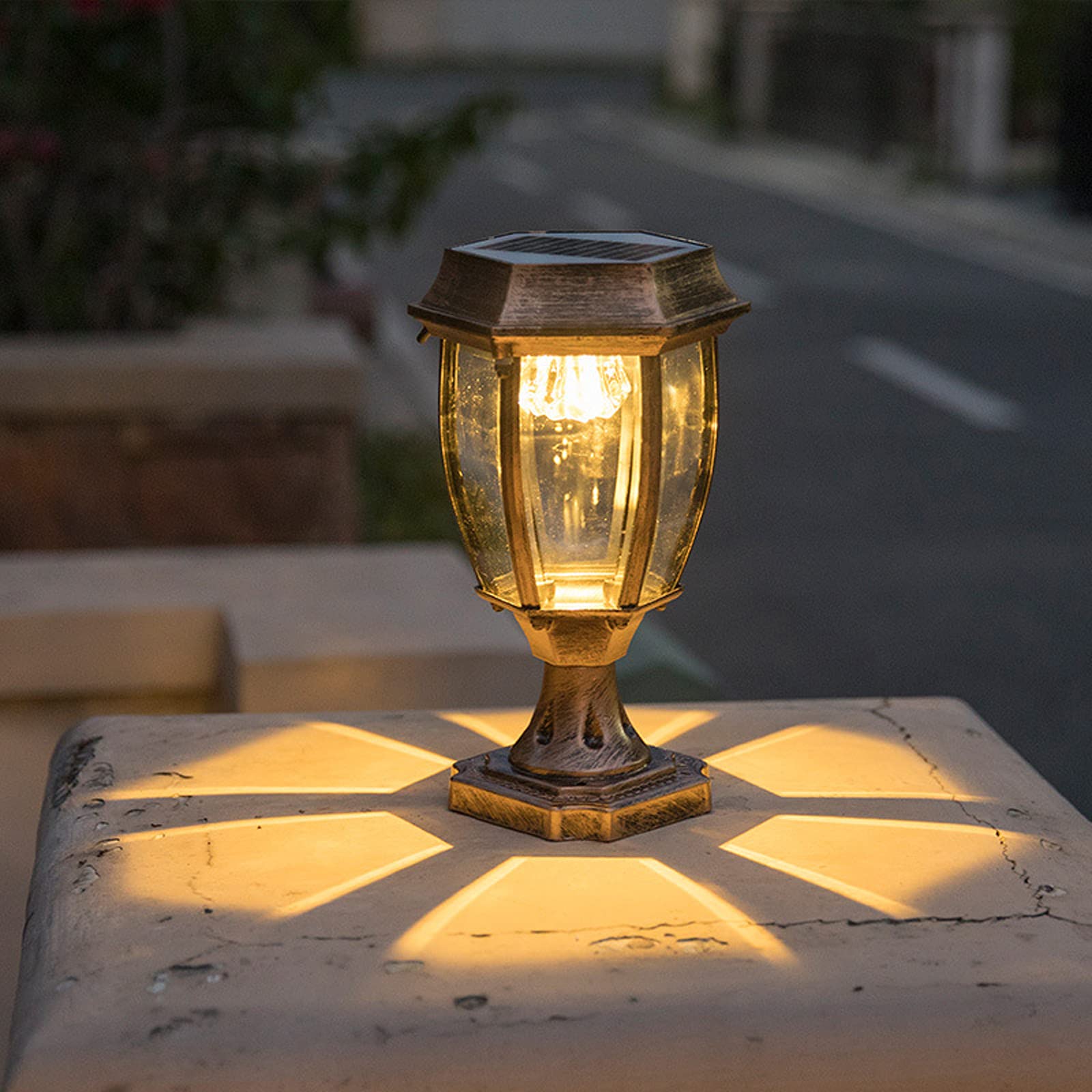 Bronze Solar Light Lamp Post