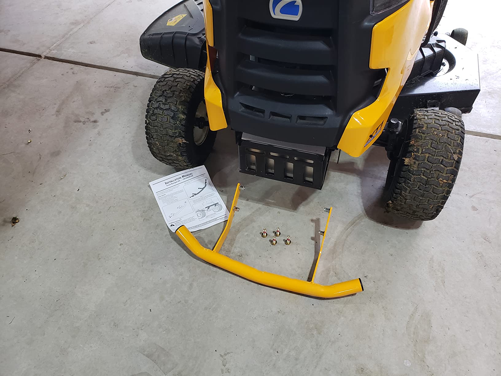 Amazon.com: CUB CADET 19A30020100 Yellow Front Bumper Kit XT1-LT46 XT1 ...